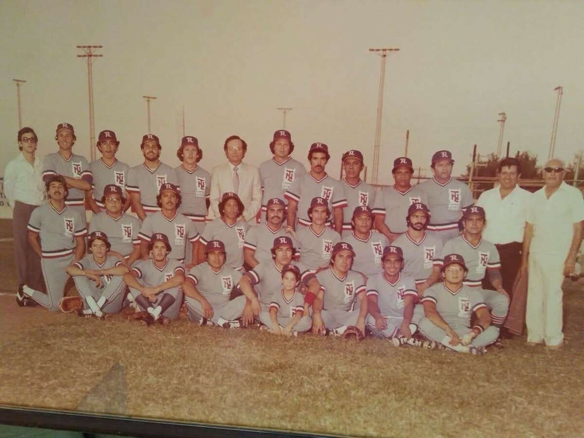 Tecos, Mexican Baseball legend looks back on his historic career