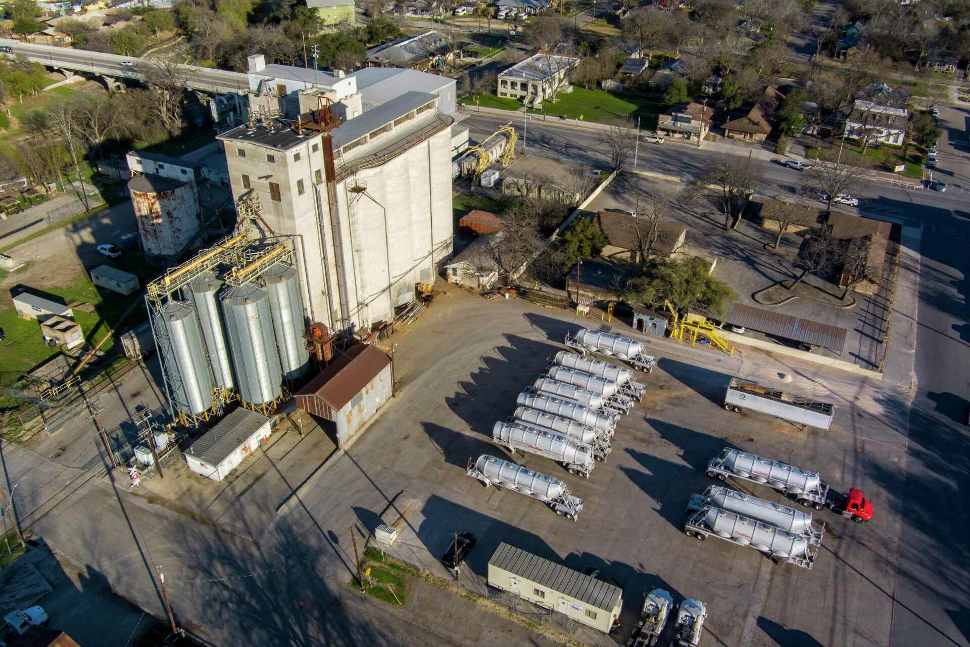 Hotel, housing, shopping could replace old New Braunfels flour mill
