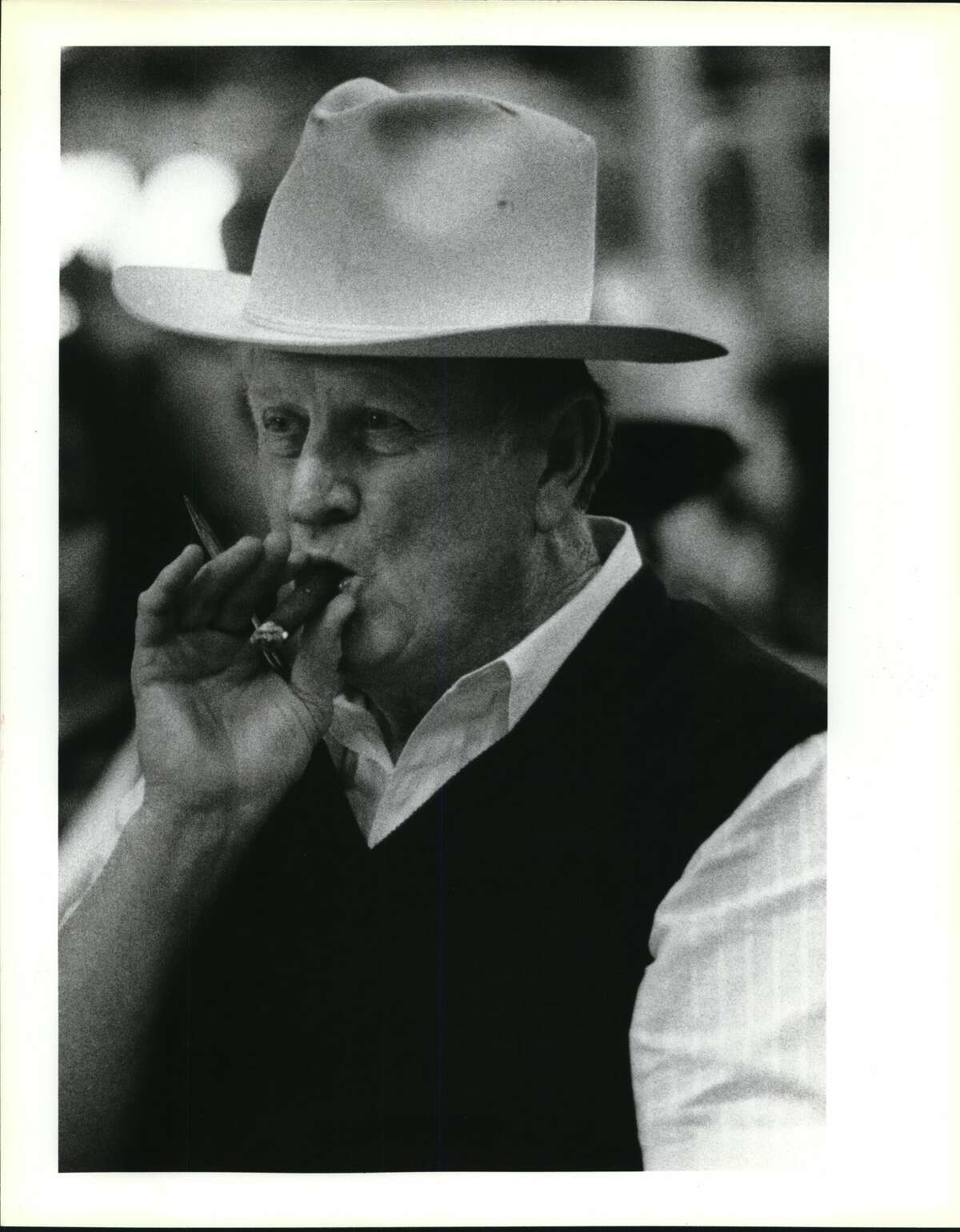 ‘Red’ McCombs, San Antonio business and Spurs icon, dies at 95