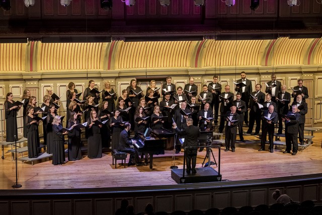 Tenor Dann Coakwell will join Albany Pro Musica to perform "Star Song"