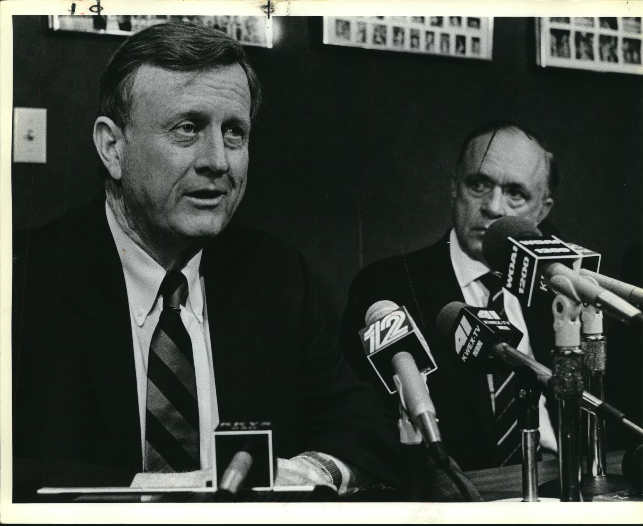 'Red' McCombs tributes flow after former Spurs owner's death