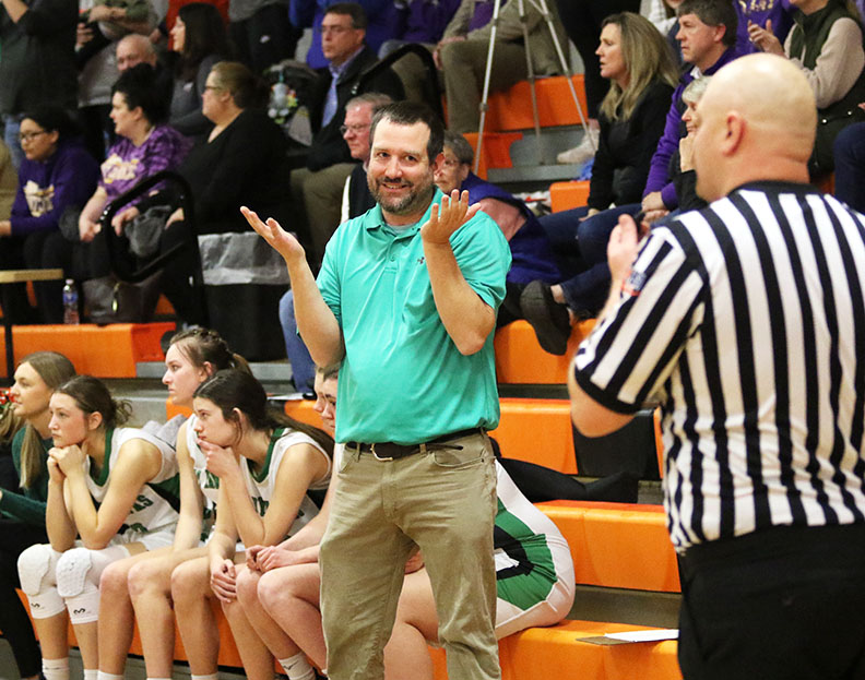 Routt has 'angel on our side'; Hawks coach rejects co-op possibilities