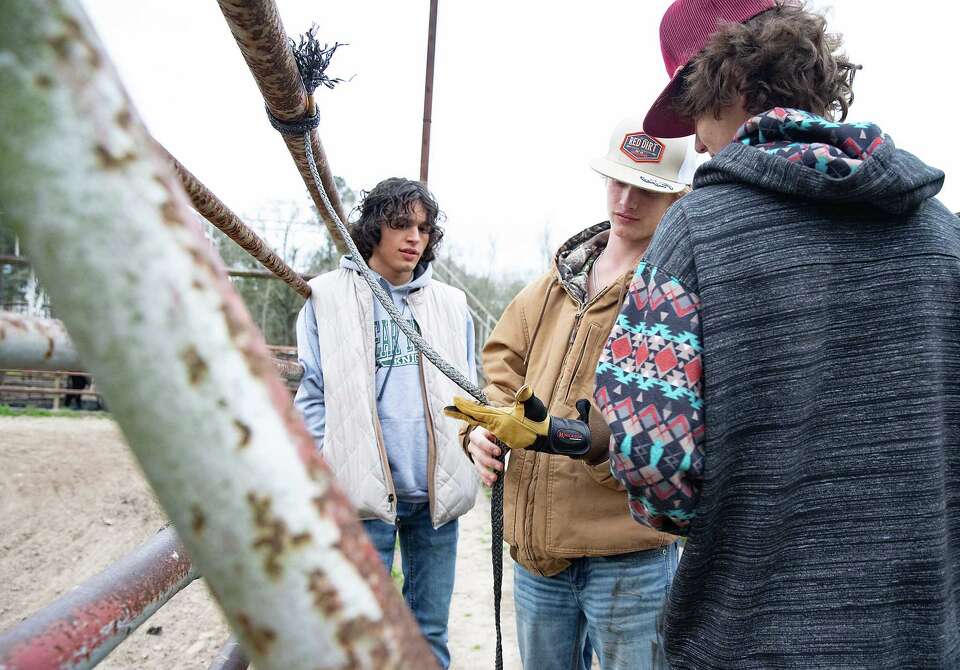 4 bull riding tips from a Houston-area rodeo champion