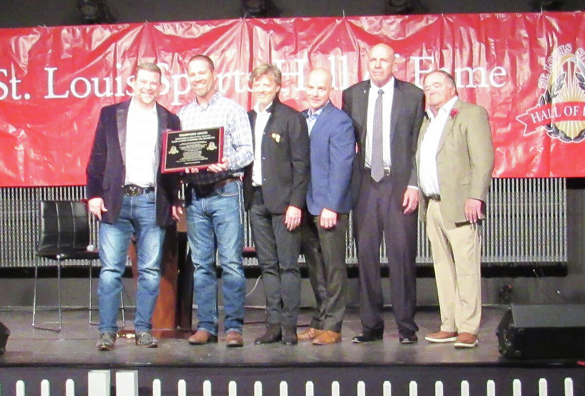 Tom Pile enshrined into St. Louis Sports Hall of Fame