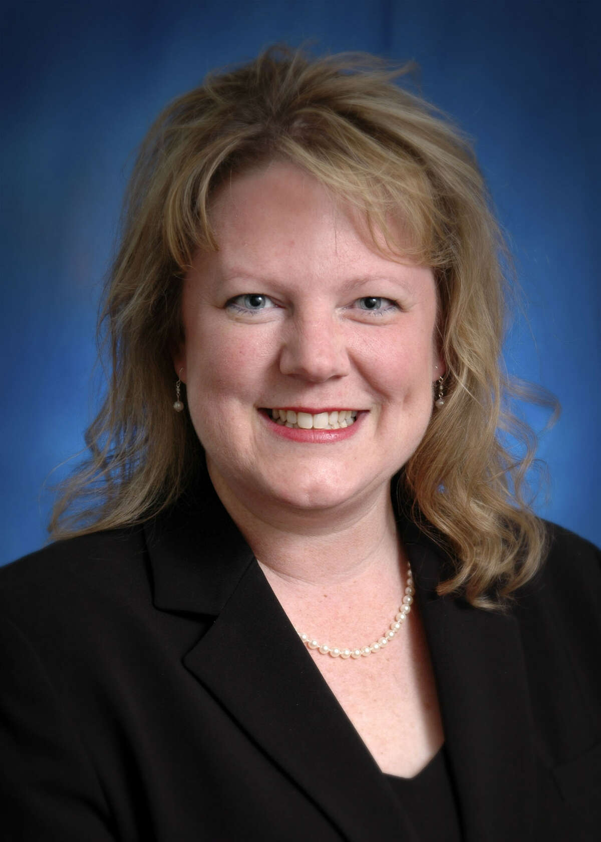 SVSU professor receives national distinguished achievement award