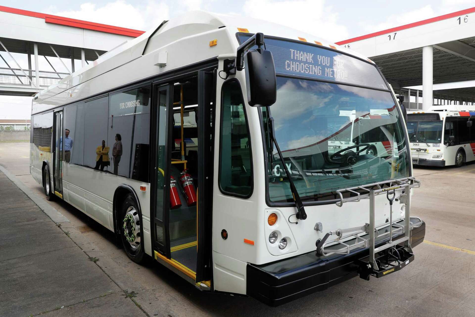 Metro's first electric bus has arrived in Houston for agency testing