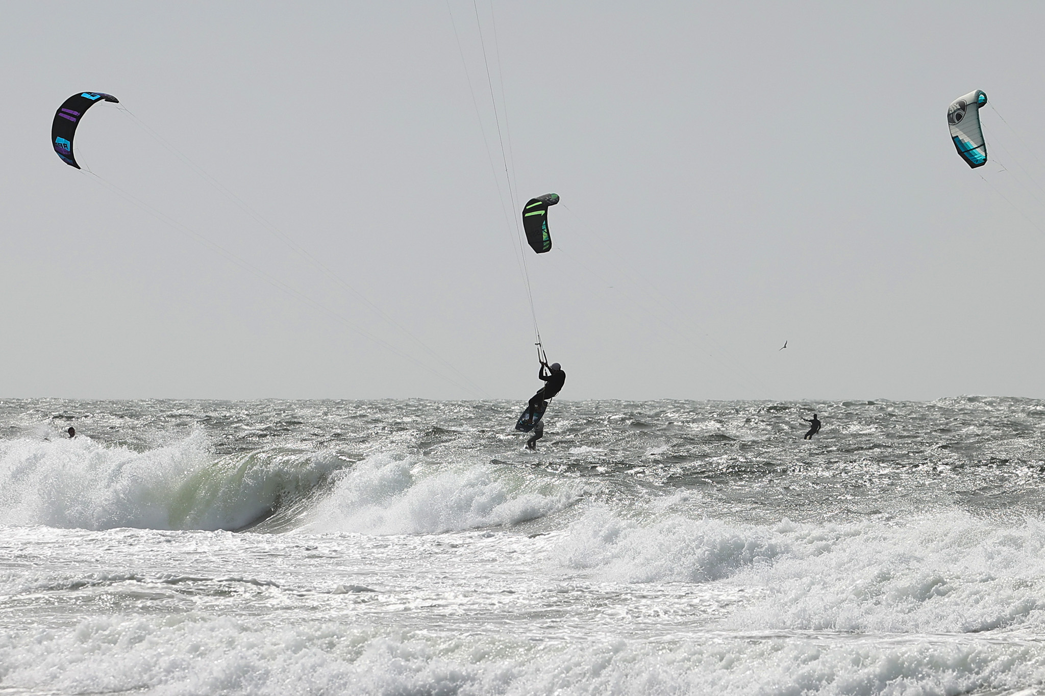 Thousands without power across Bay Area amid high winds