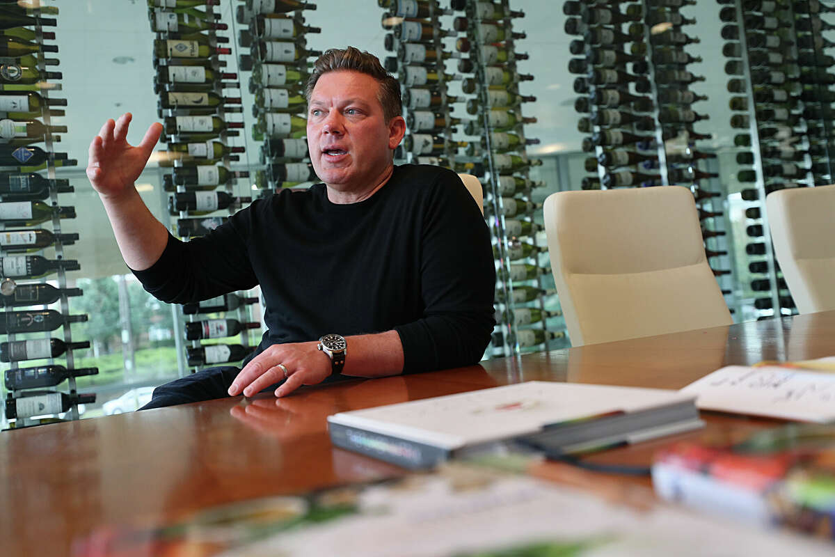 Celebrity chef eyes new Wayfare Tavern location in SF