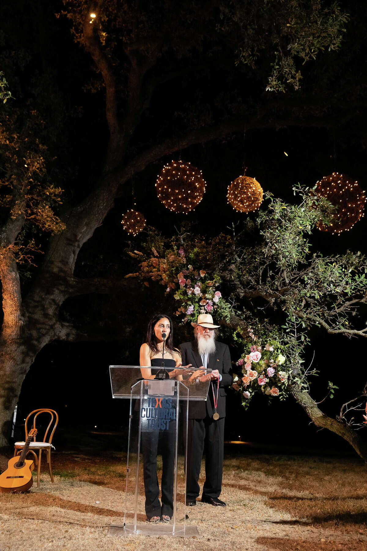 Luke Wilson, Taylor Sheridan honored at gala with Texas celebs