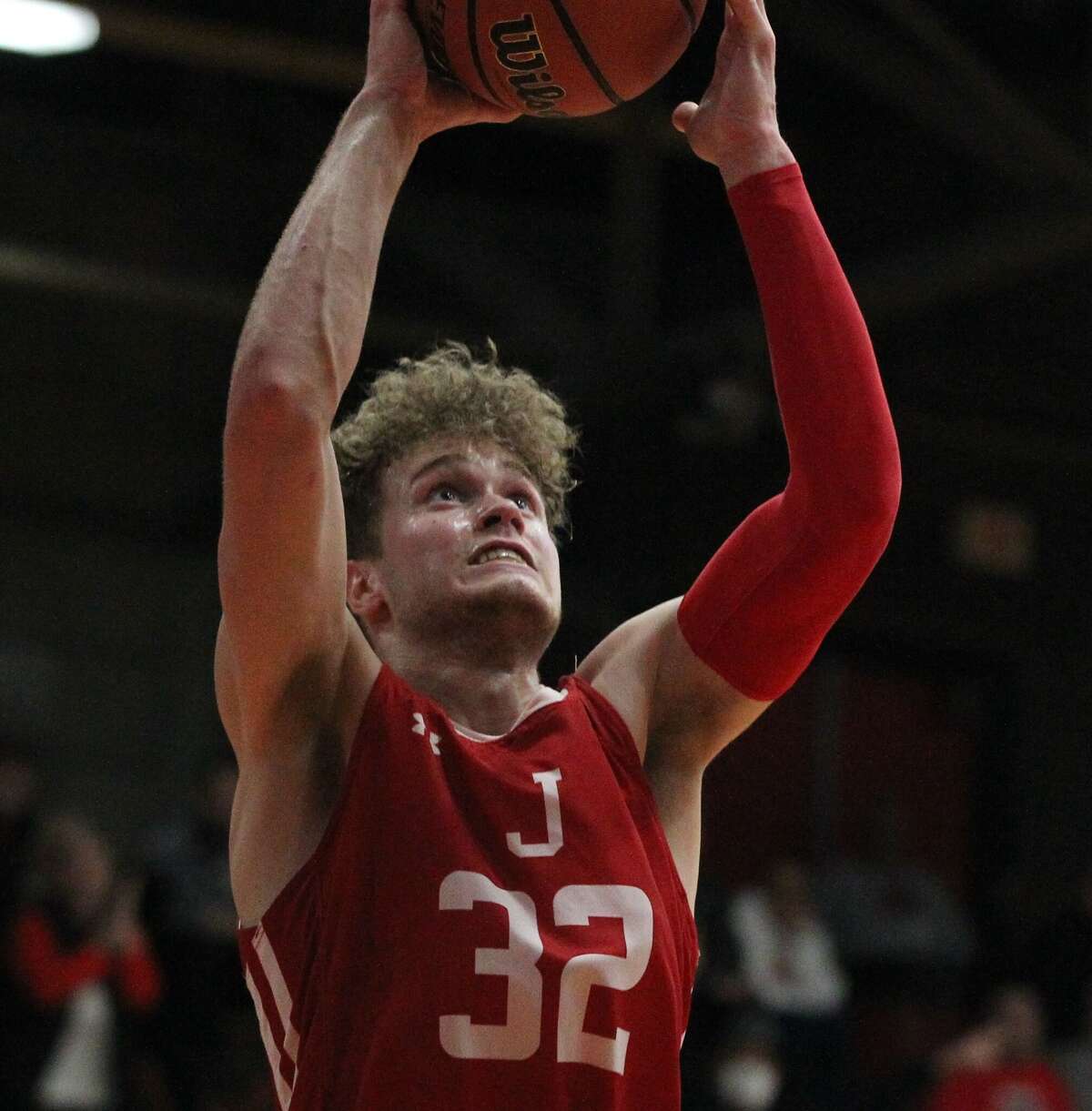 Stunner: Jacksonville boys' basketball upsets Chatham