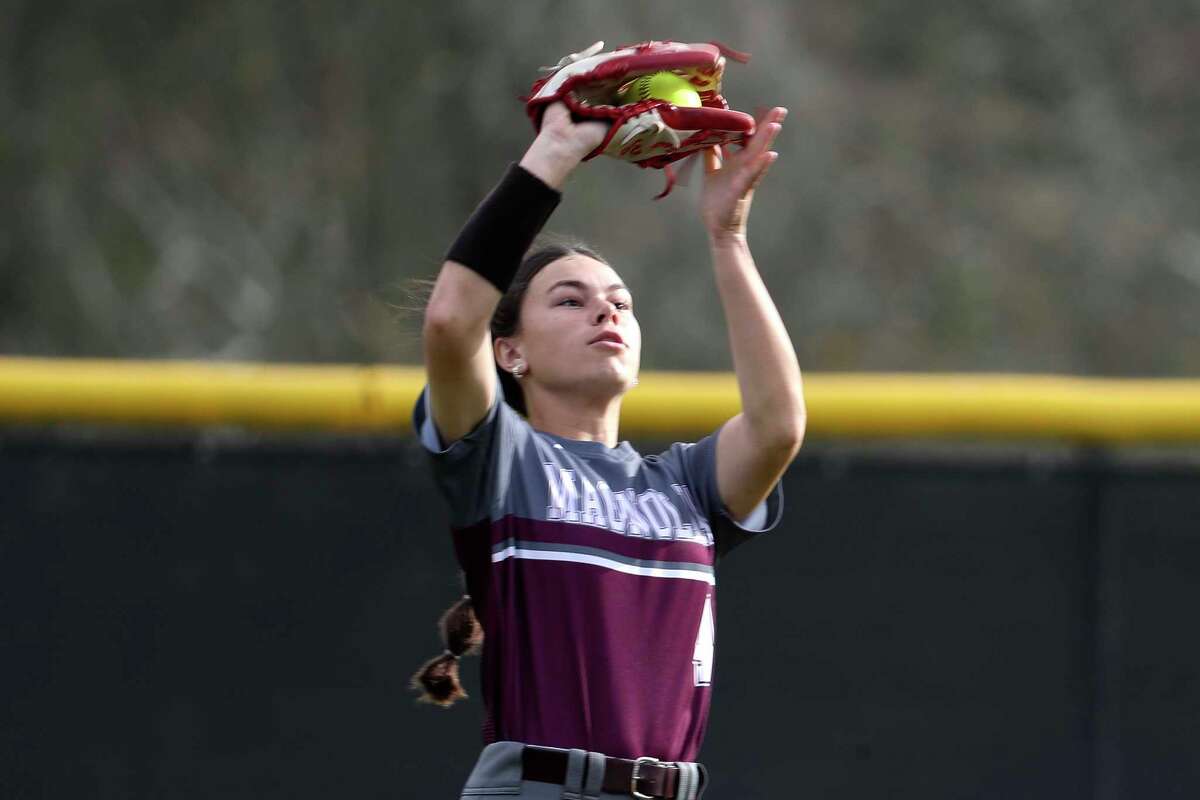 Freshman sensation Stevie South excels for USA, Magnolia