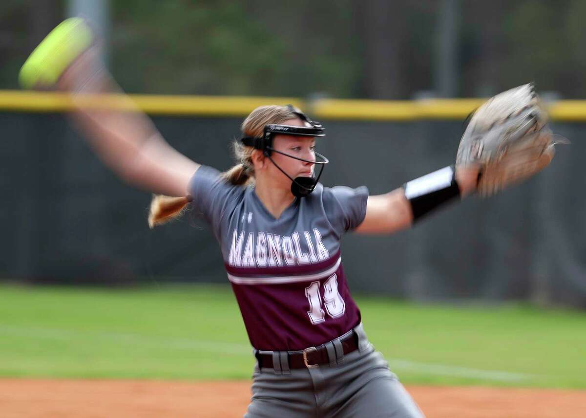 Oak Ridge softball sweeps to open as tourney host