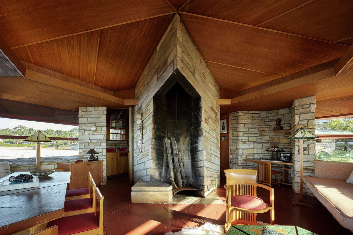 Rare Frank Lloyd Wright home in California sells for $22M