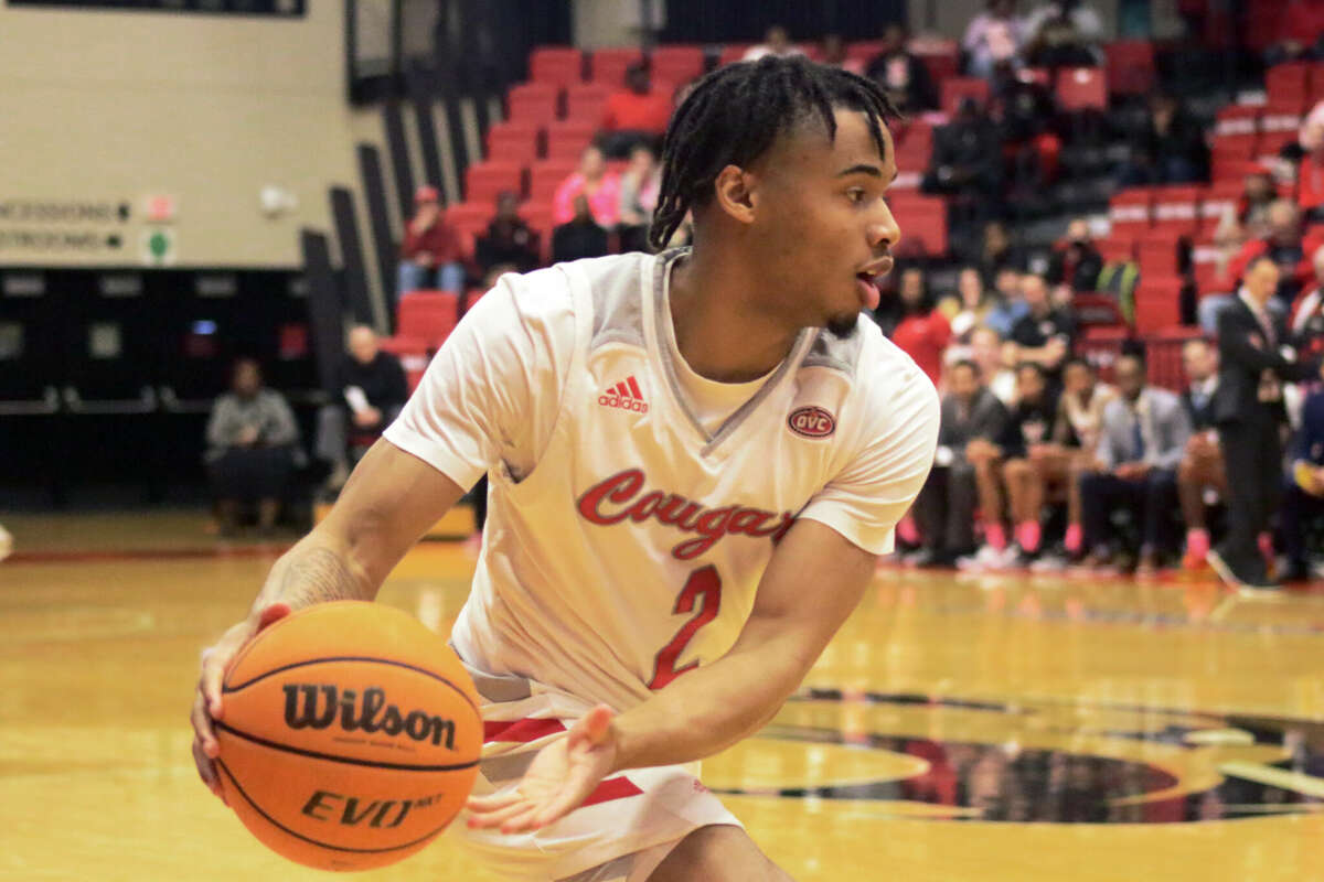 SIUE basketball roster in flux; seven enter transfer portal