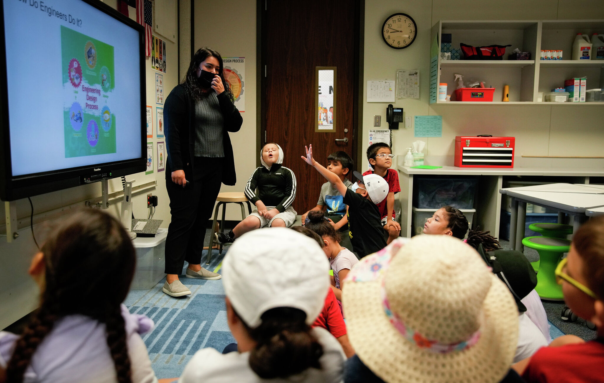 Task force calls for 'significant increase' in Texas teacher pay