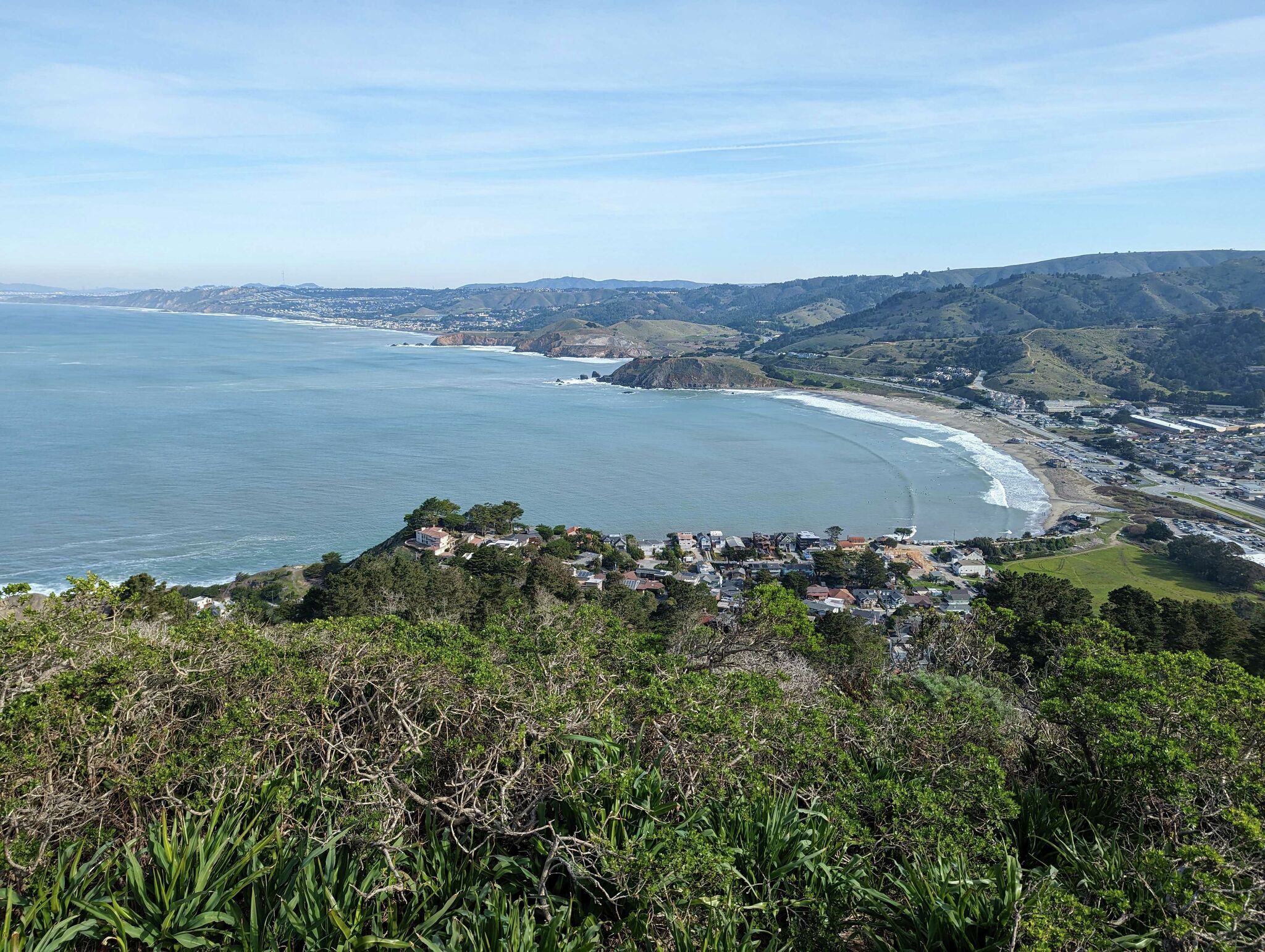 This rewarding Bay Area trail starts behind a hardware store
