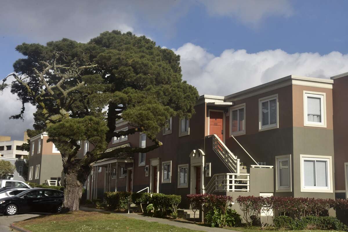 Why a promised rebuild of San Francisco's Parkmerced hasn't happened