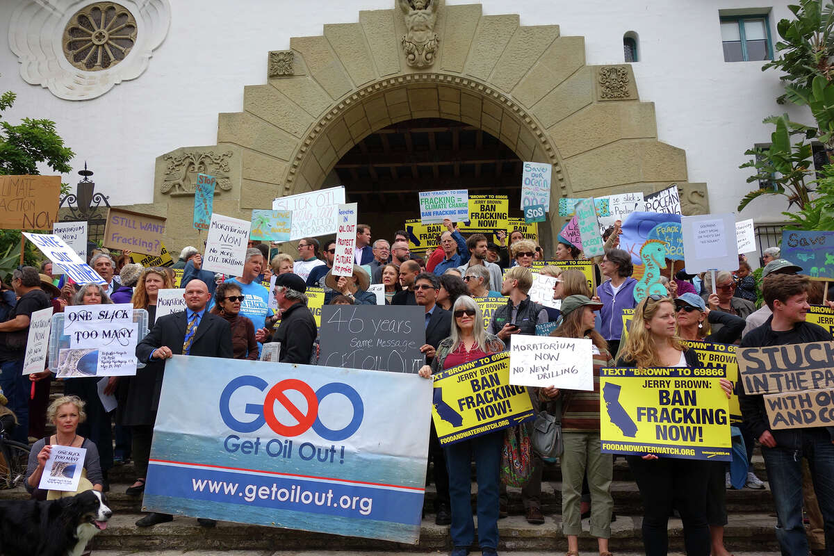 ExxonMobil seeks improvements to pipeline that caused 2015 oil spill