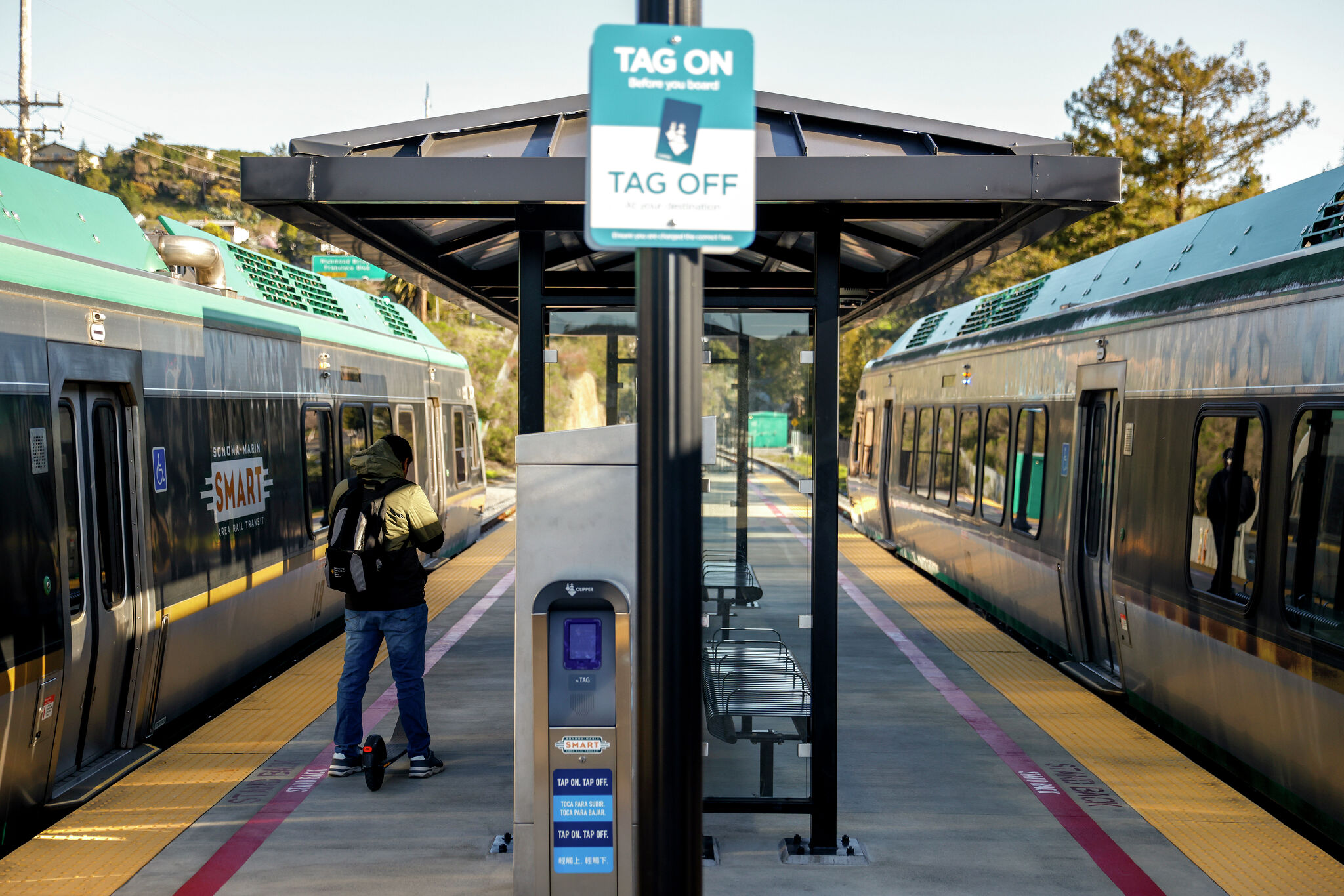 SMART is one Bay Area transit agency not facing a ‘fiscal cliff'