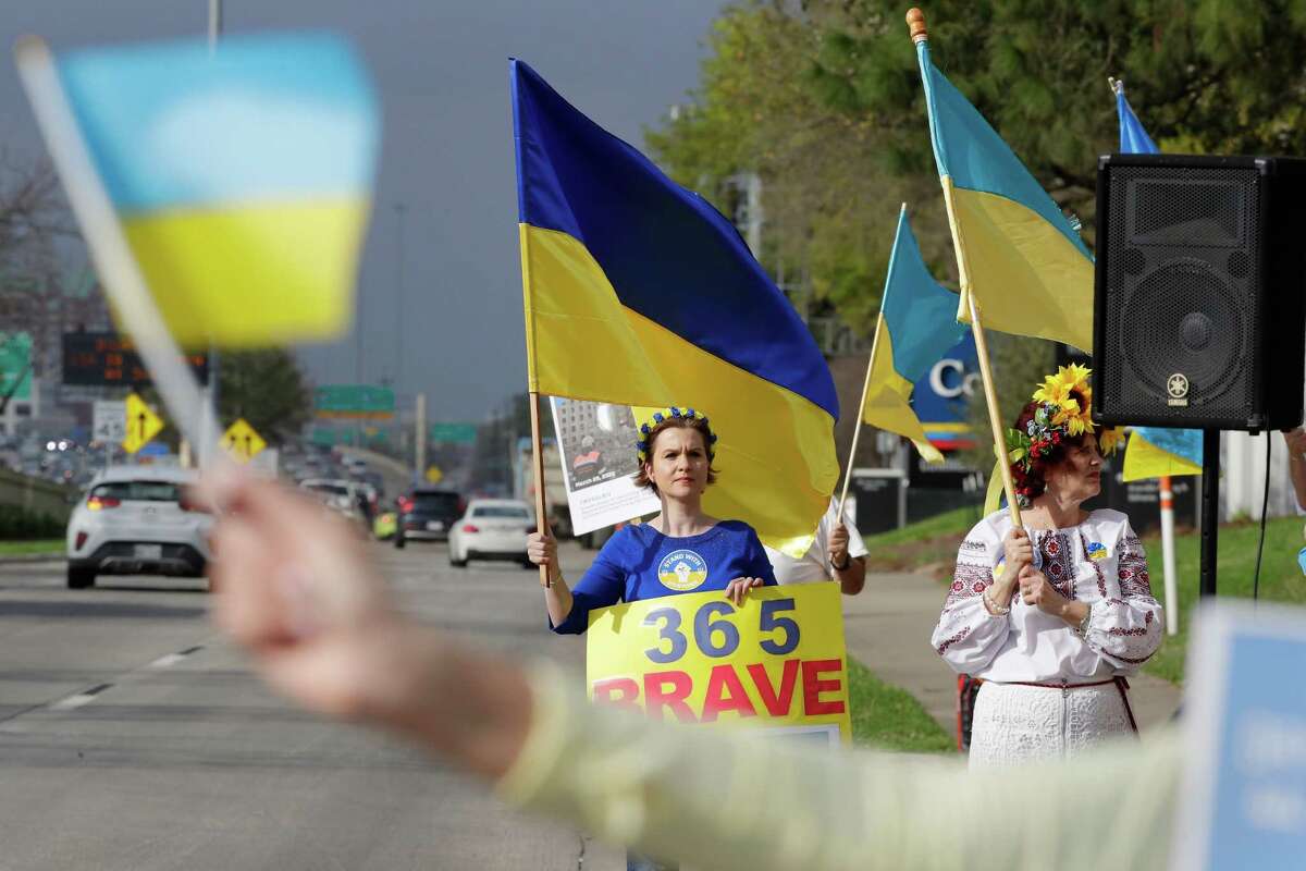 Houston suspends diplomatic relationships with Tyumen and Moscow