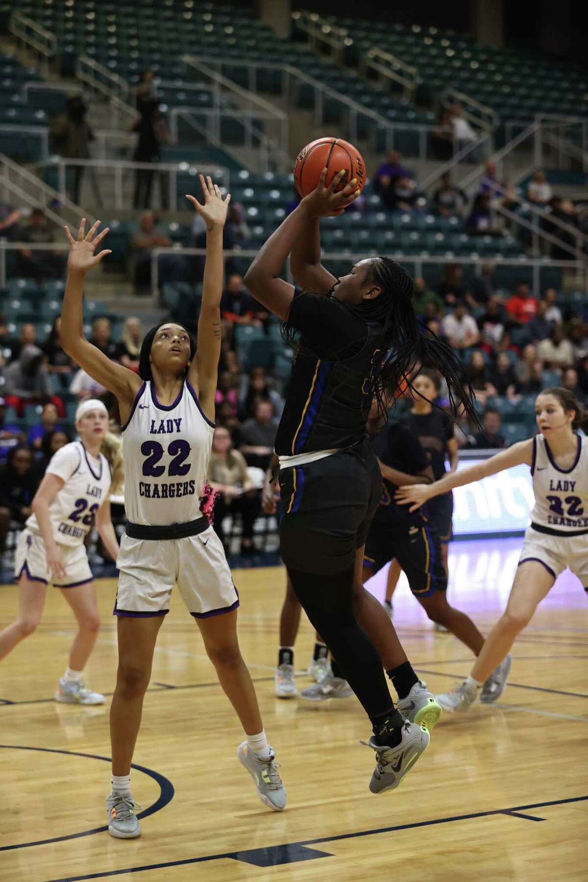 Region III-5A semifinals: Fulshear holds off Pflugerville