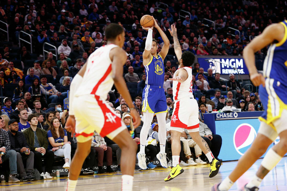 Golden State Warriors' 3-pointers sink Houston Rockets, again