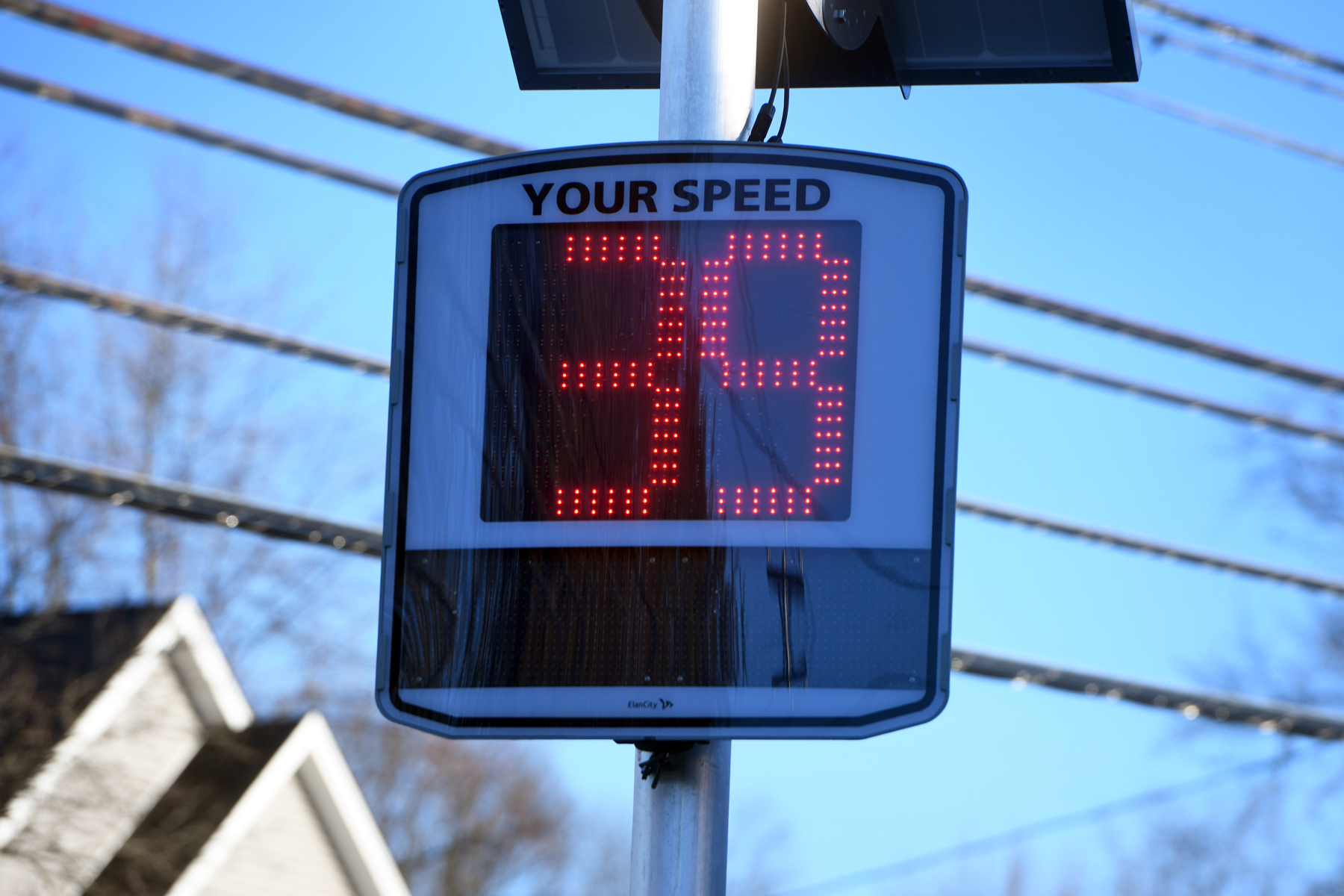 Milford police say digital speed signs really do work