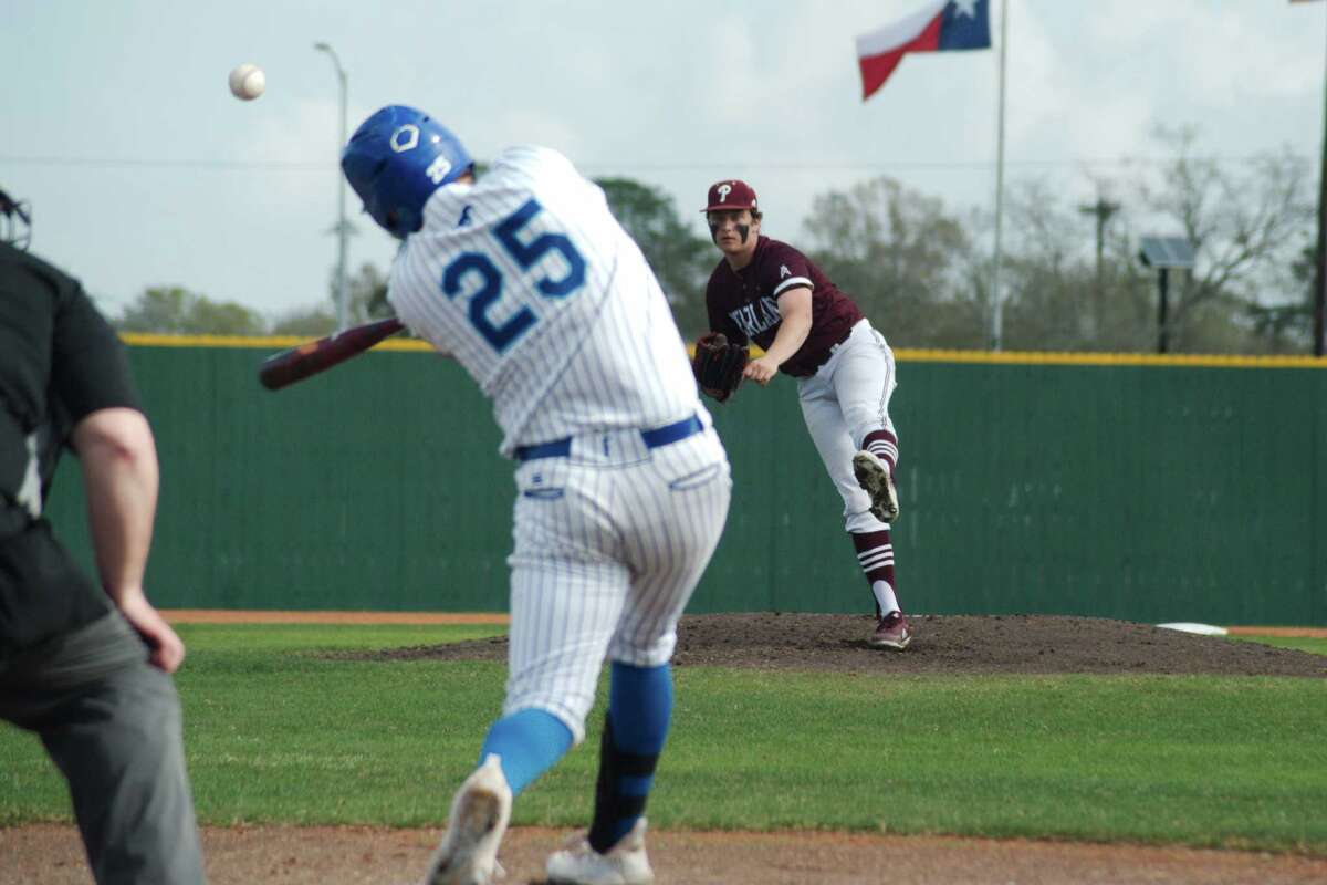 Houston baseball: Friendswood winning, but seeking offensive punch
