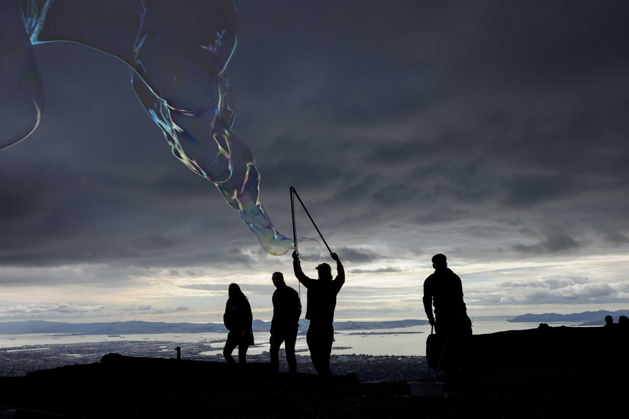 As Bay Area storm fades to rain, what’s in store in the days ahead