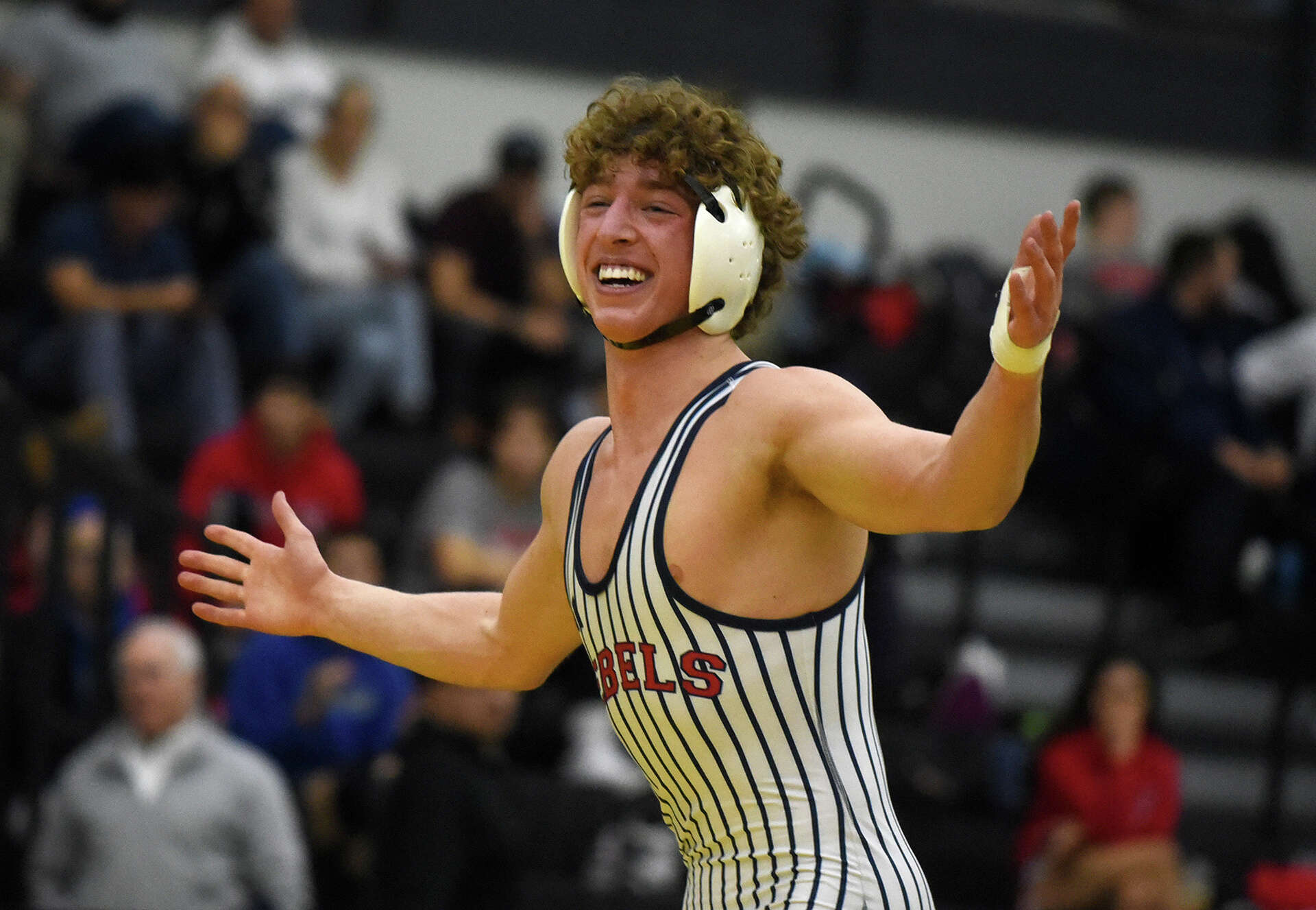 Top-ranked Xavier wrestling repeats at CT State Open champion