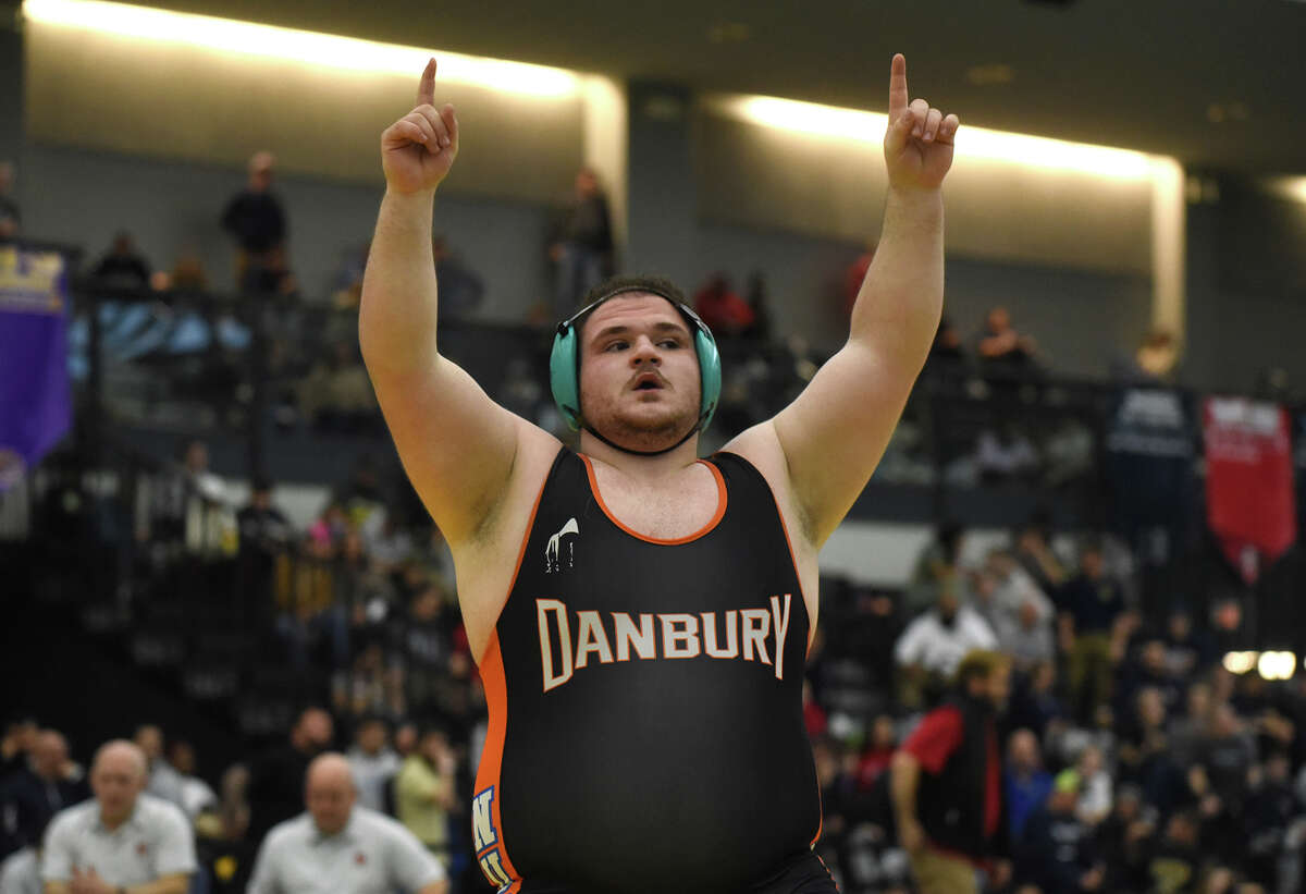 Top-ranked Xavier wrestling repeats at CT State Open champion