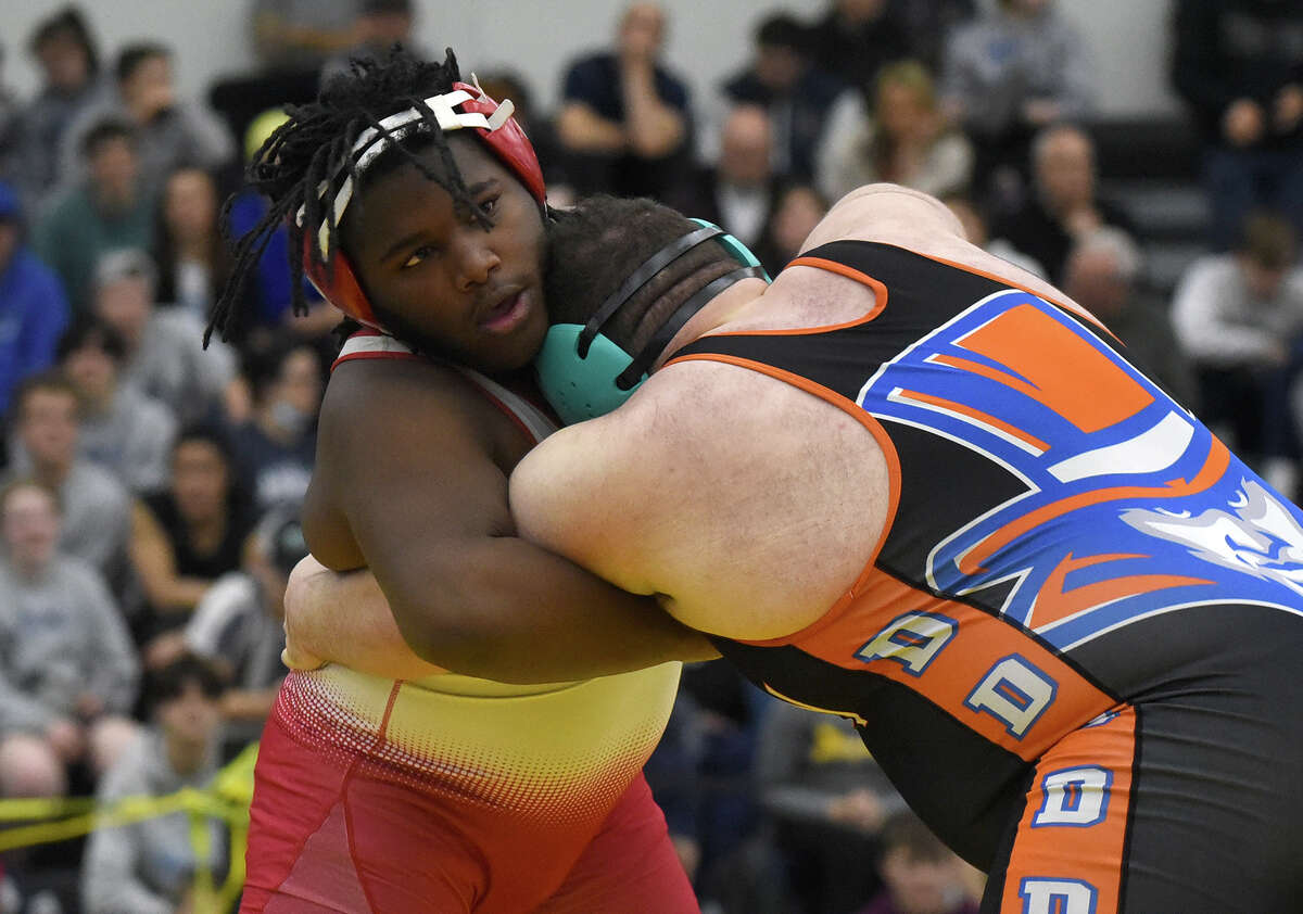 Top-ranked Xavier wrestling repeats at CT State Open champion