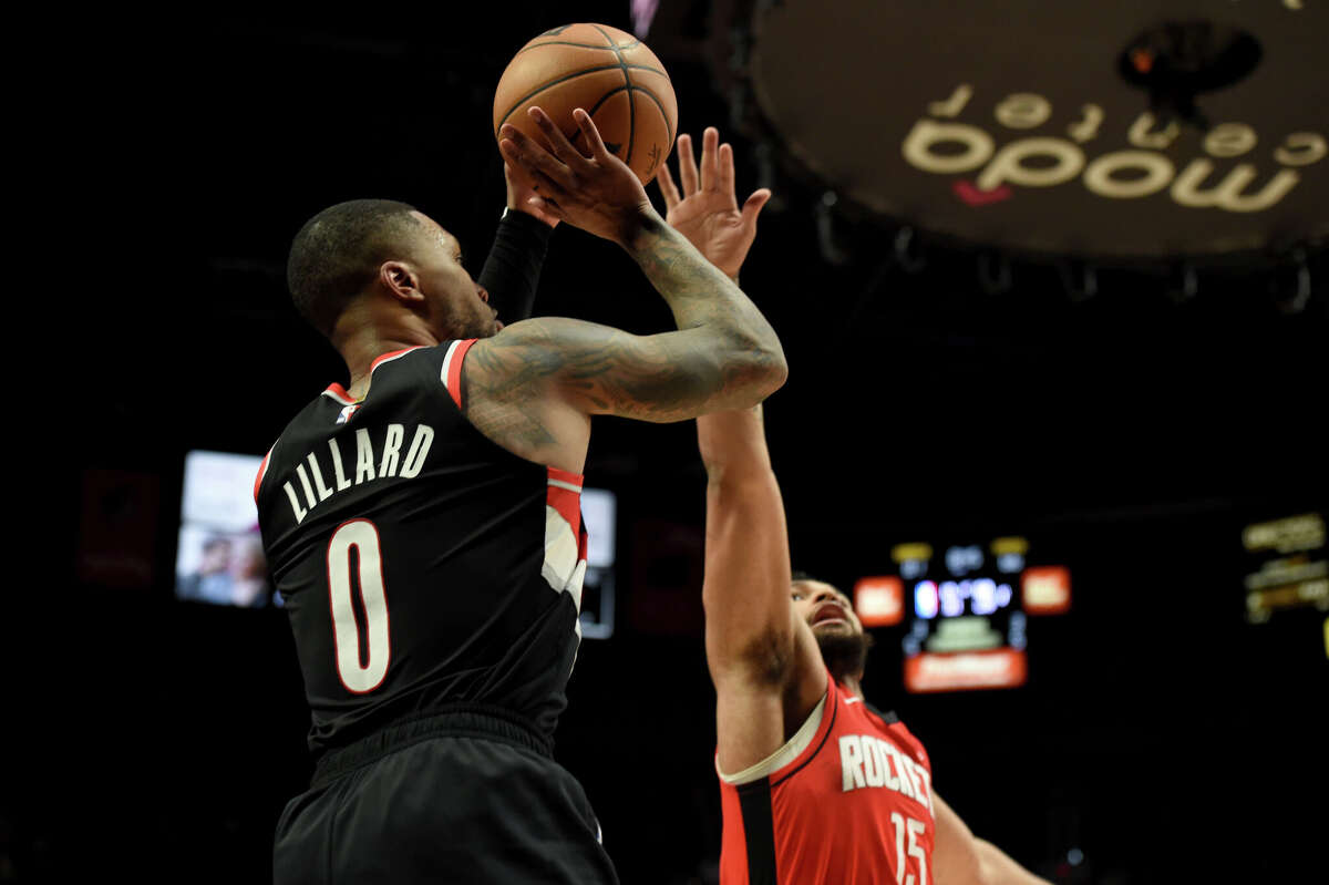 Damian Lillard scores 71 points in Trail Blazers' win vs. Rockets