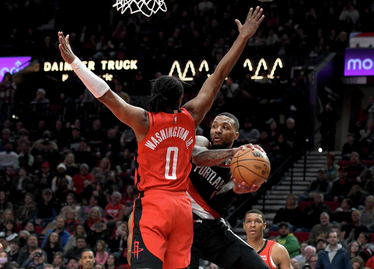 Damian Lillard scores 71 points in Trail Blazers' win vs. Rockets