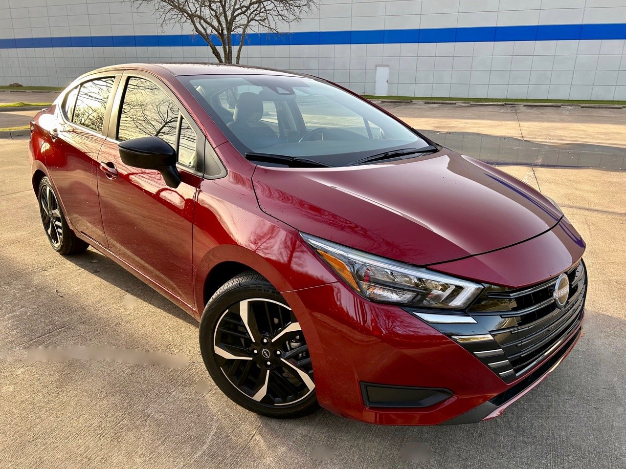 REVIEW: 2023 Nissan Versa SR