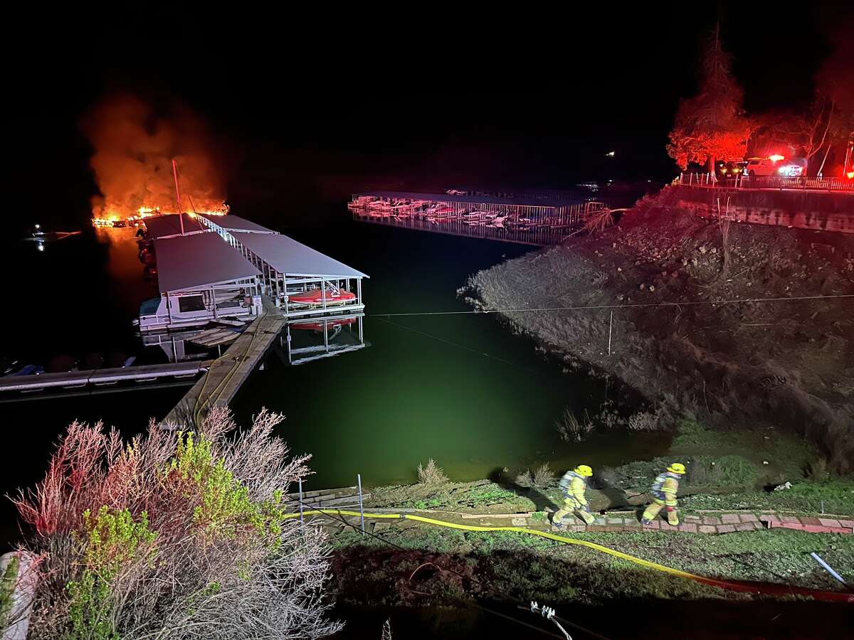 Fire destroys dock, 23 boats at Lake Berryessa