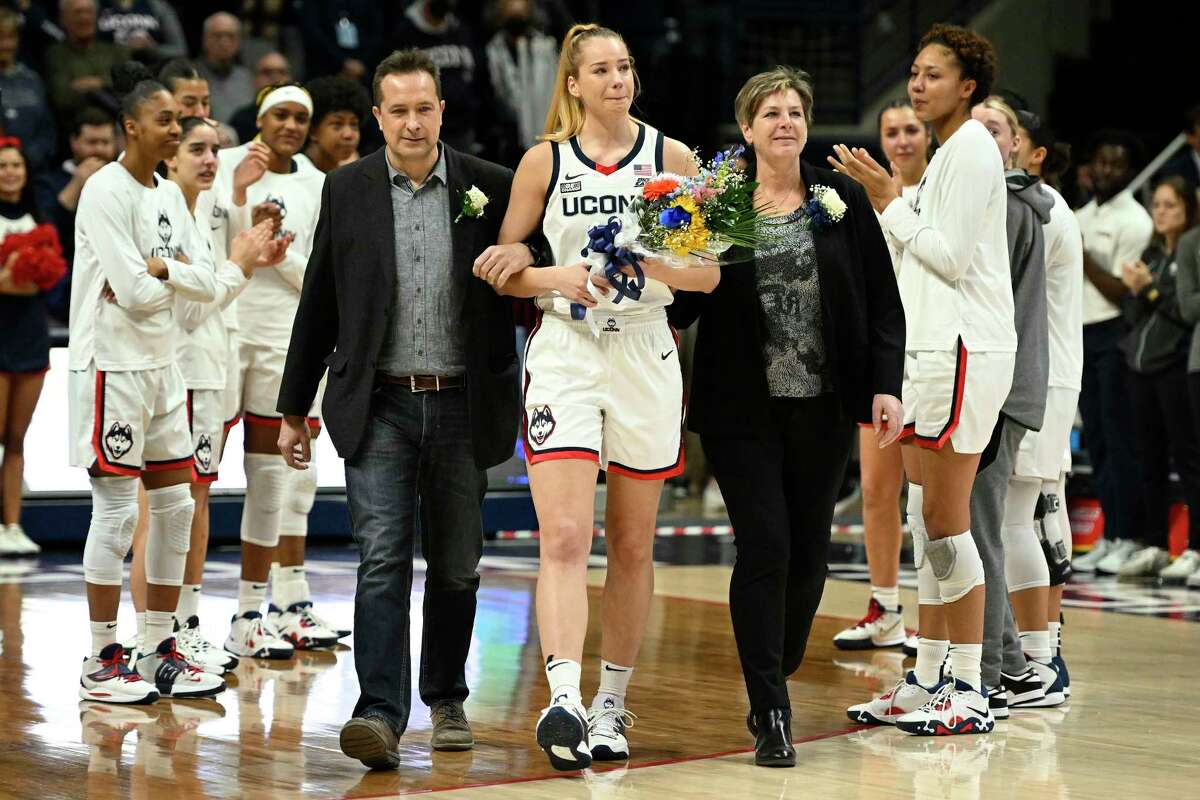 What Dorka Juhász meant to UConn women's basketball