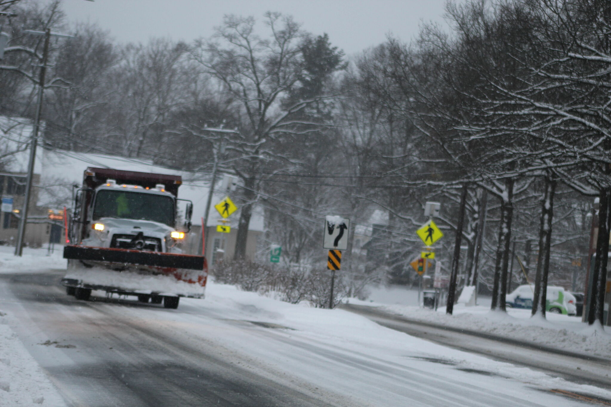 How CT is preparing for nor'easter's heavy snow and rain tonight