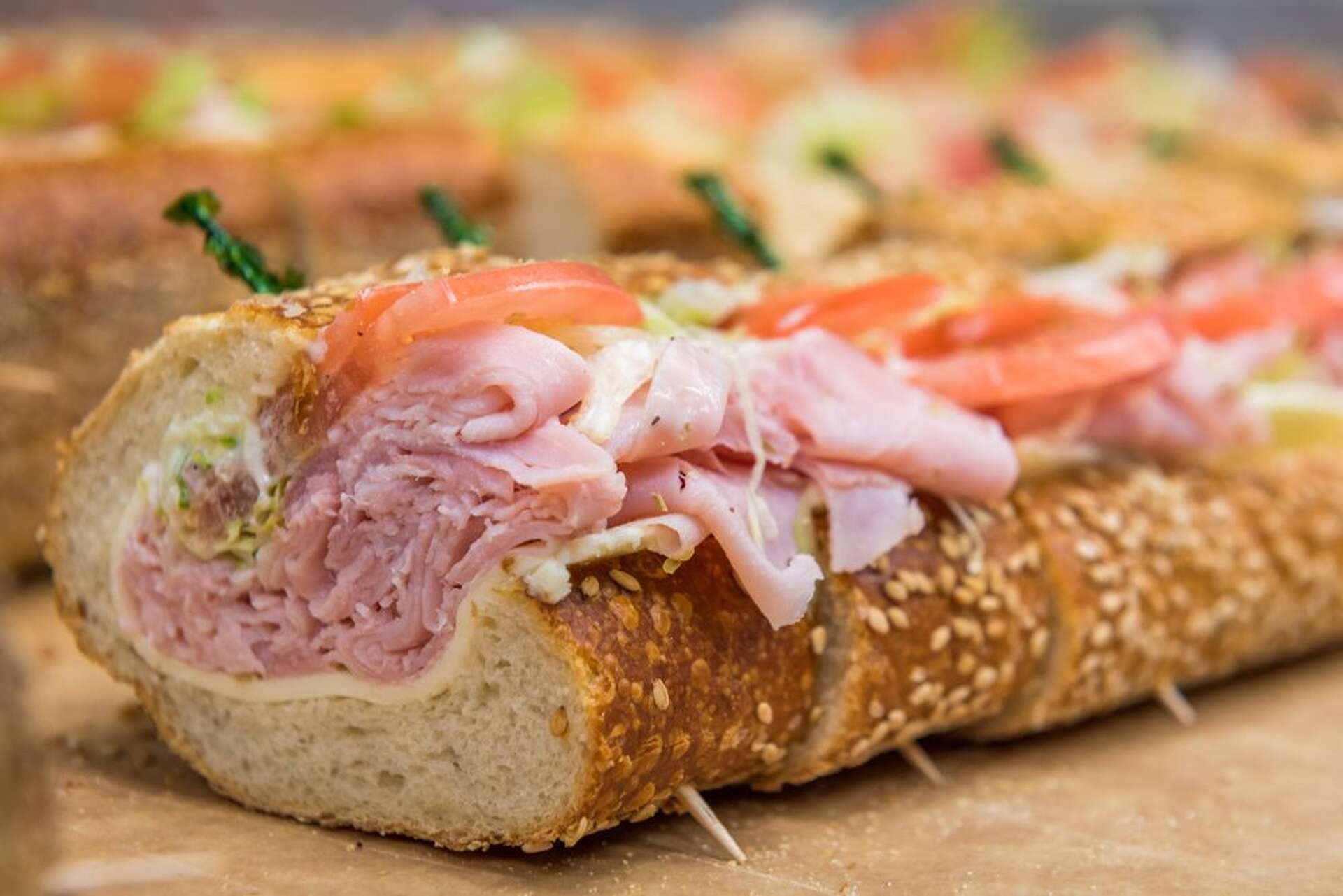 New Philadelphia-style sandwich shop opens on Washington Corridor