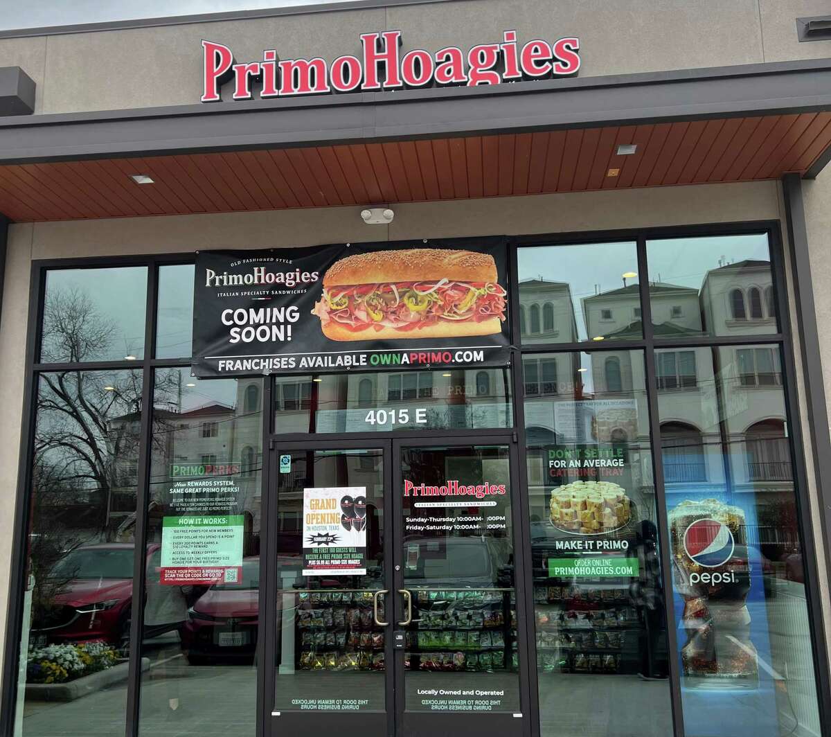 New Philadelphia-style sandwich shop opens on Washington Corridor