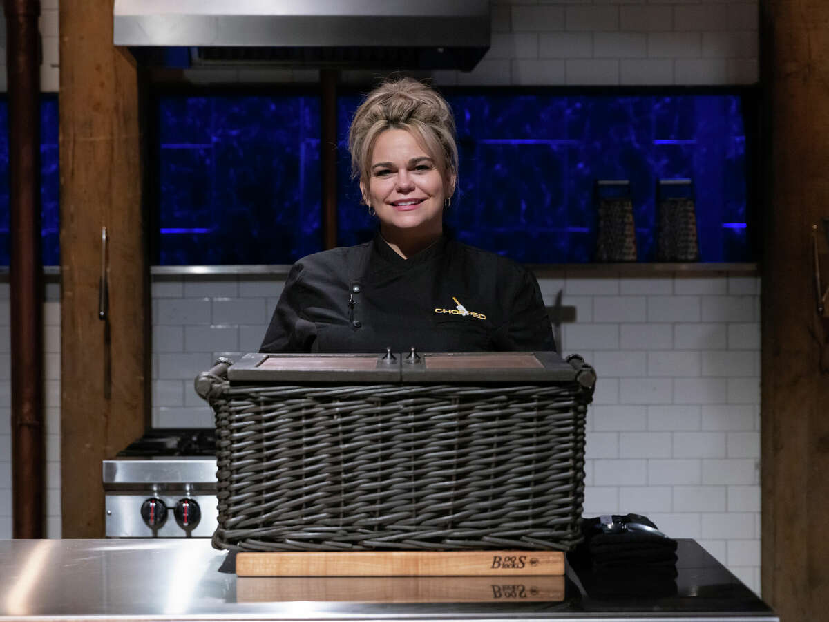 San Antonio chef will battle the baskets on Food Network’s 'Chopped'