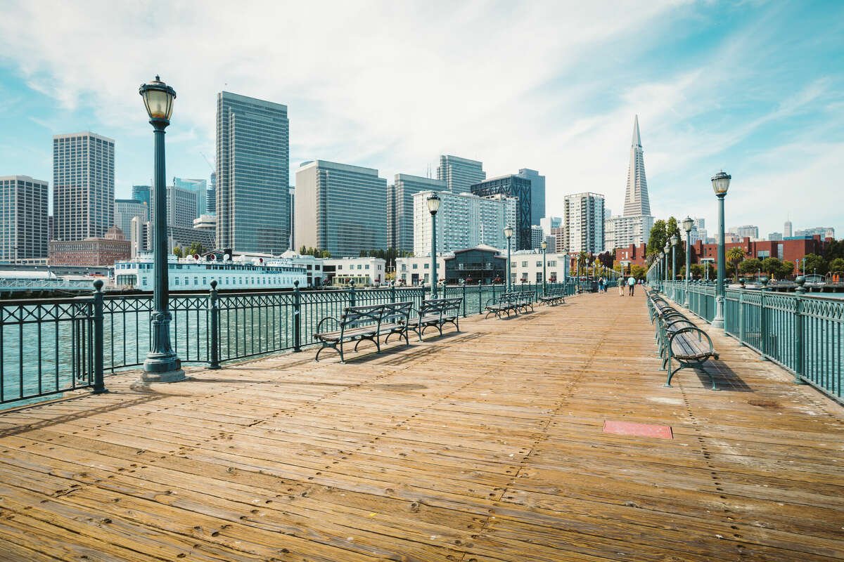 Man shot dead near San Francisco Ferry Building
