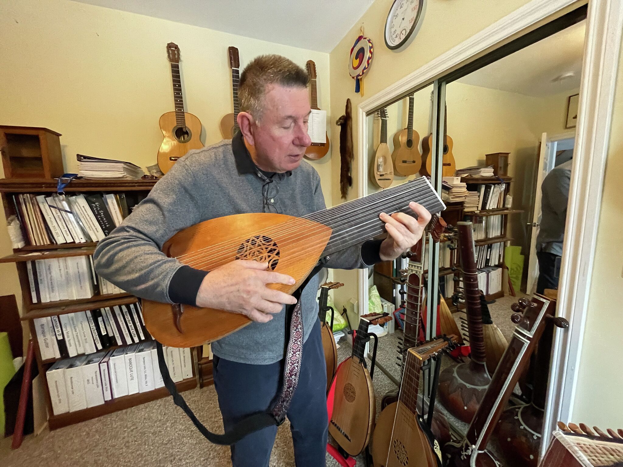 Big Rapids musicians and instrument builder discusses building lutes