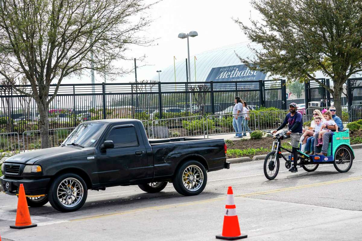 The first day of Houston rodeo was full of families, food, and fun