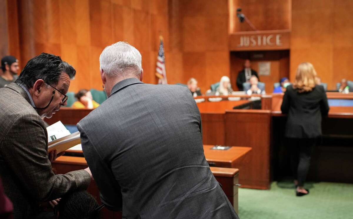 Houston punts vote on Hobby contract that would leave out Pappas