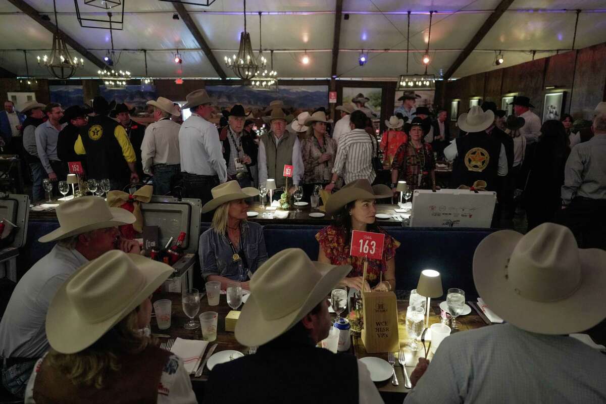 'Yellowstone' star coming to Houston rodeo: How to get tickets