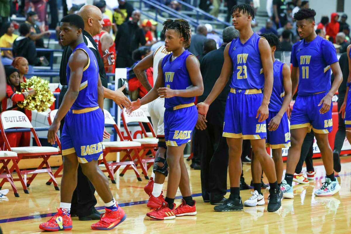 Houston boys basketball: Washington tops Yates, returns to regional