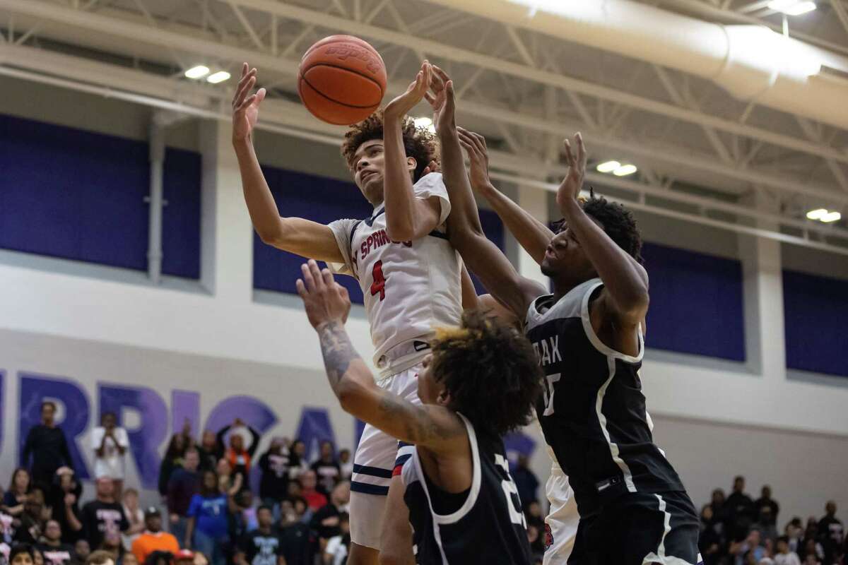 Houston boys basketball; Klein Oak slips past Cypress Springs