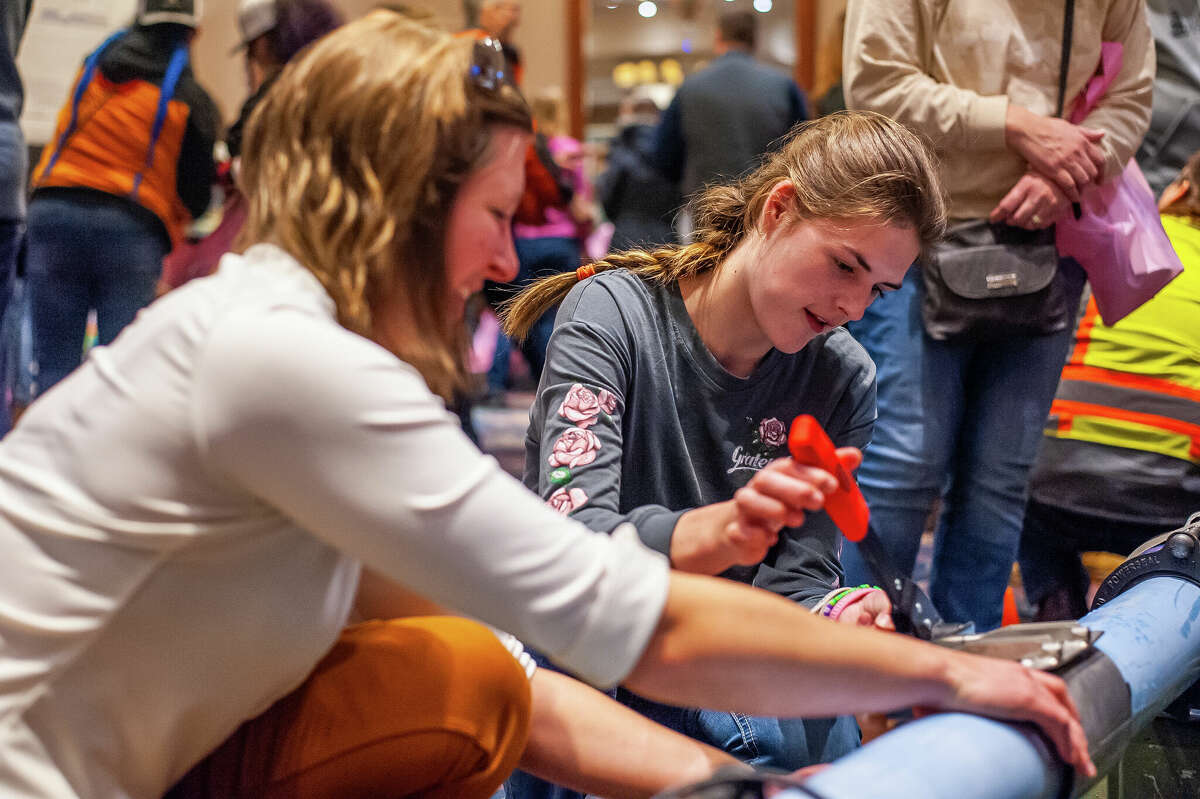 Build Like a Girl empowers mid-Michigan girls entering construction