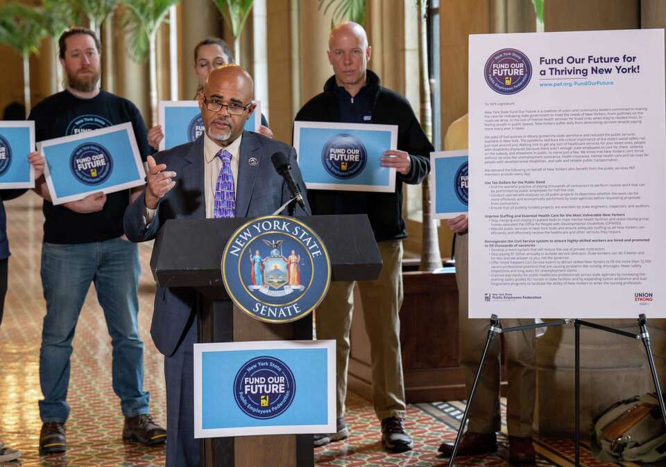 PEF members could ratify new 3-year union contract this week